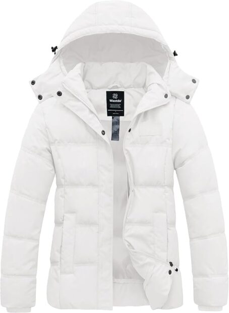 How to Layer for Cold Weather: Stylish Winter Outfit Tips - Emerald ...